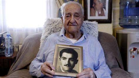 La España de los centenarios Juanjo Sánchez Gracia Sin cachondeo