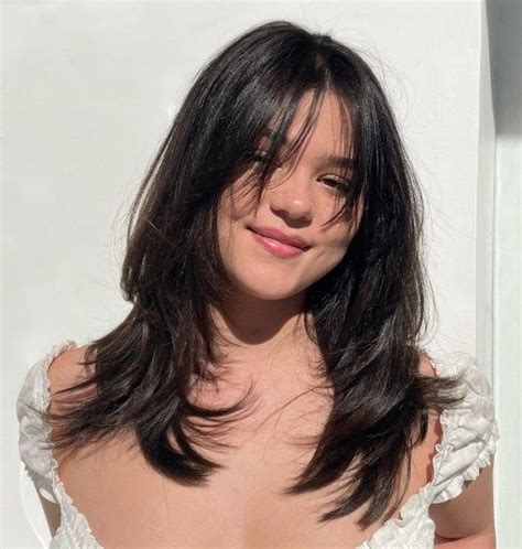 50 Most Trendy And Flattering Bangs For Round Faces In 2024 Artofit