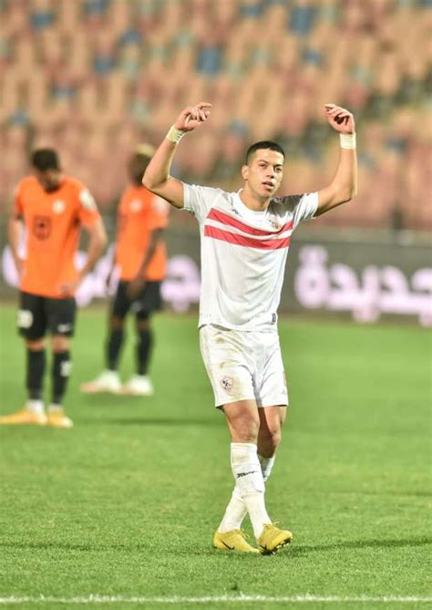 تردد قنوات أون تايم سبورت 1 و2 الناقلة لمباراة الأهلي والزمالك اليوم
