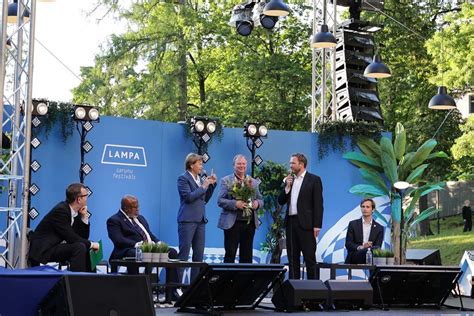 Karl Pajusalu PÄlvis Eesti Ja LÄti Keeleauhinna Külauudised