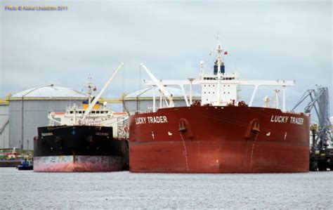 Vlcc Tanker 2000 Jpn Ship Broker