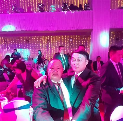 Нарангийн залуус ТББ