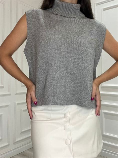 COLETE OVER MERINO CINZA Natasha Tricot