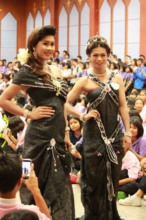 ชุดรีไซเคิล2556ที่โรงเรียนบ้านไผ่ ข ก 5