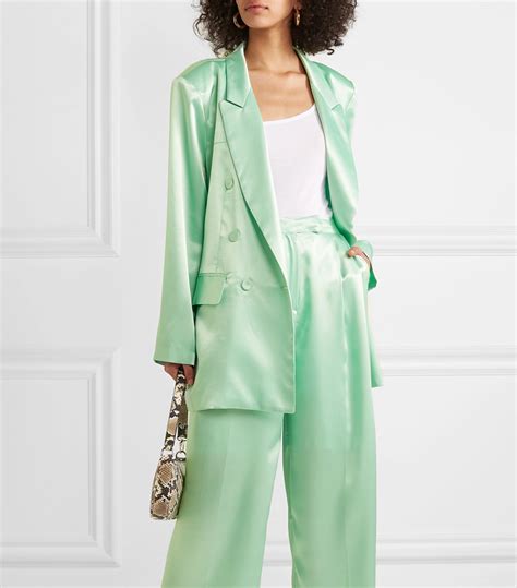 This Is How To Pull Off Falls Tall Slouchy Boot Trend Who What Wear