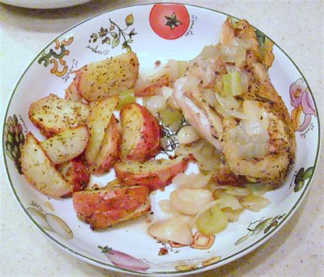 Chicken With 40 Cloves Of Garlic