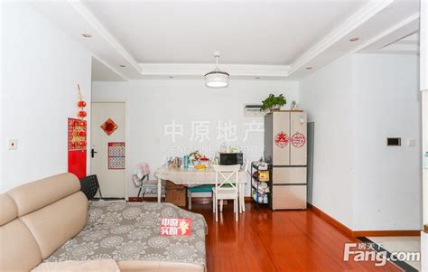 店长：嘉宝品质小区、次新房刚满五年、南北房间、普，上海嘉定嘉定新城嘉宝梦之缘景庭二手房两室 房天下