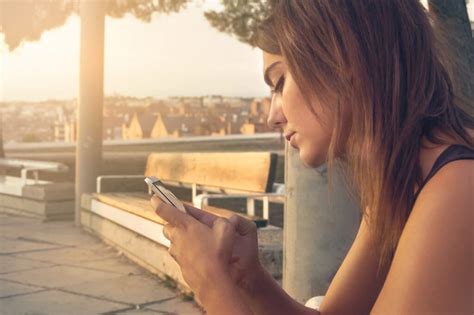 What Are Push Notifications How To Use Them To Drive Traffic