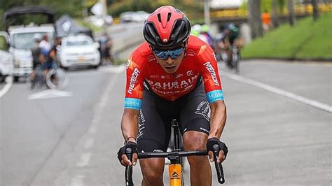 Giro De Italia Histórica Victoria Del Colombiano Santiago Buitrago En