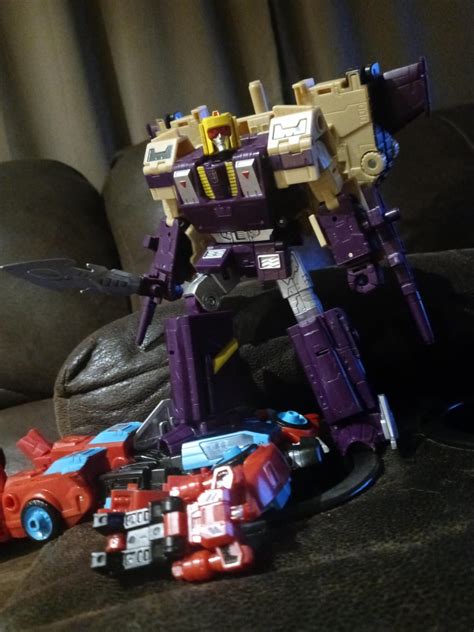 Some Pics I Took Of My New Figs R Transformers