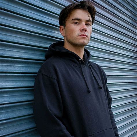 Zuni Sportswear On Linkedin Zuni Zunisportswear Zunisports Blanks Blankhoodie