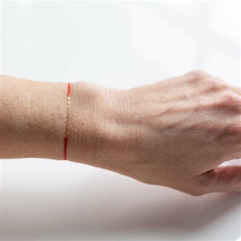 Red String Bracelet Mas Designs