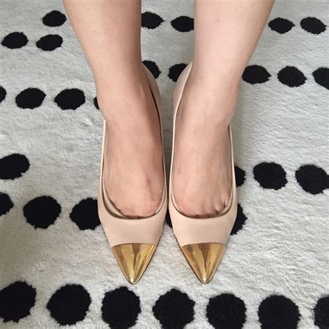 No Show Socks For Wearers Of Flats And Heels Book Smart Street Smart