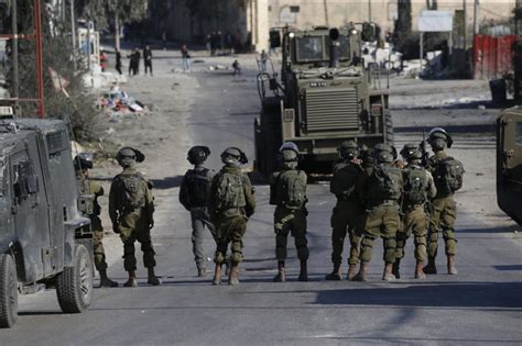 الجيش الإسرائيلي يقتل 6 فلسطينيين في جنين بينهم منفذ عملية حوارة