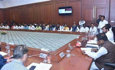 Eknath Shinde एकनाथ शिंदे बारा बलुतेदारांसाठी श्री संत गाडगेबाबा