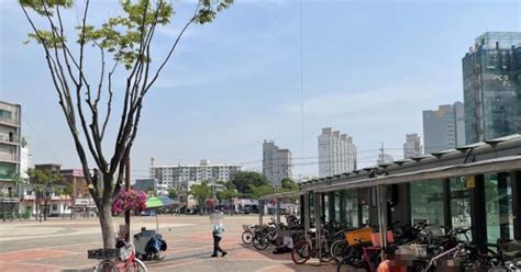 그늘 없앤다고 주취자 문제 해결 동인천역 환경개선 사업 논란