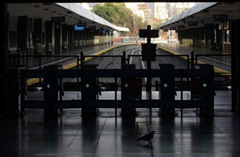 Tras 12 horas de interrupción de servicio se levantó el paro de trenes