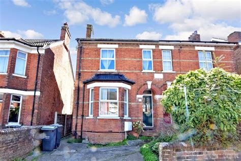 3 Bed Semi Detached House For Sale In St Marys Road Tonbridge Kent