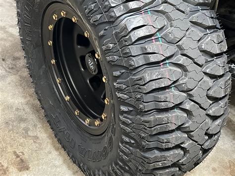 Mammoth D Window Simulated Beadlock Matte Black Wheel 15x8 87 95 Jeep