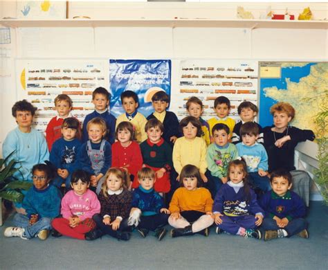Photo De Classe Petite Section Maternelle 1988 1989 De 1988 Ecole