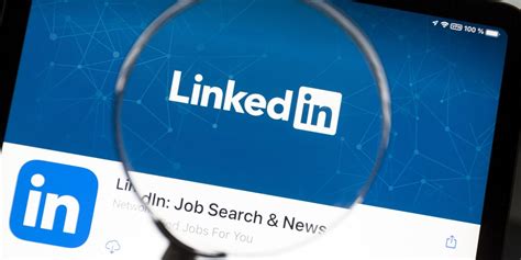 come cercare attivamente lavoro su linkedin