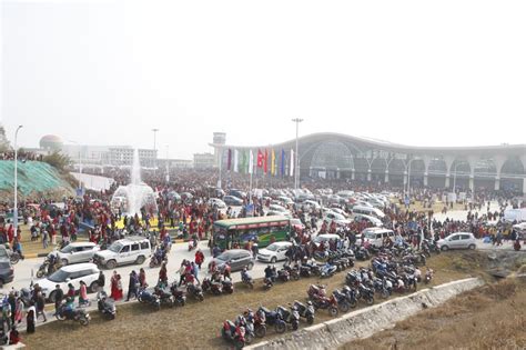 सञ्चालनमा आयो पोखरा अन्तर्राष्ट्रिय विमानस्थल प्रधानमन्त्री प्रचण्डले