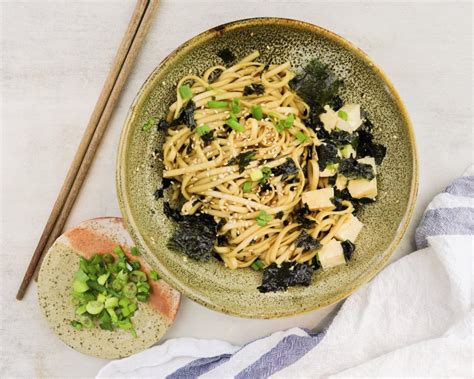 Korean Soy Sauce Noodles Ganjang Bibim Guksu 간장 비빔 국수 Cheap Lazy Vegan