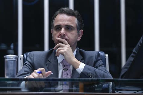 Pacheco Se Compromete A Pautar Projetos Que Aumentam Arrecadação Do