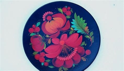 Crafts Using Fabric To Decoupage Glass Plates Our Pastimes
