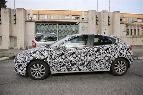 2016 Alfa Romeo Giulietta Spied Up Close And Personal In Italy