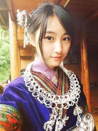 舅妈是一位语文老师 360娱乐你开心就好