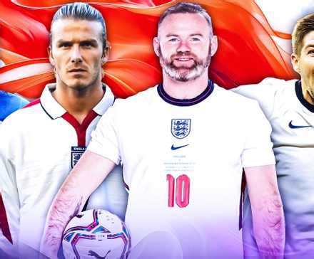 25 Greatest Midfielders In Football History [ranked]