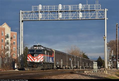Metx 192 Metra Emd F40phm 3 At Brookfield Illinois By Robby Gragg Brookfield Illinois The Unit