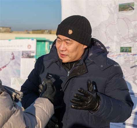 “Шинэ Яармаг” цогцолбор хорооллын төслийг нийслэлийн өмчлөлд шилжүүлнэ Чухлыг онцлов