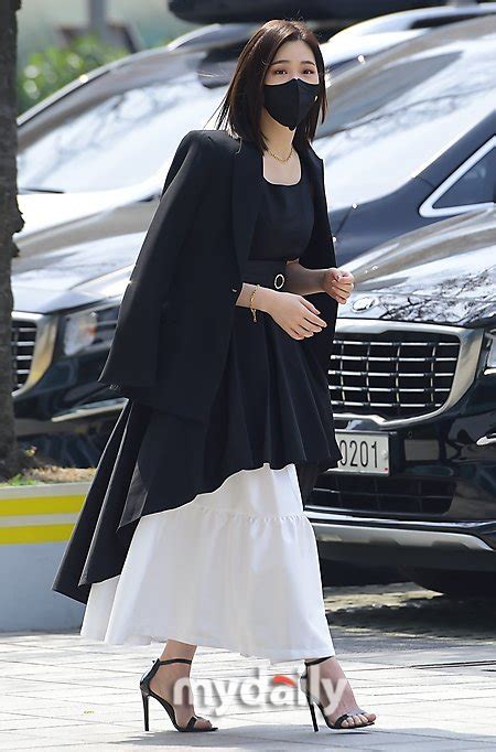 Kim Ji Euns Feet