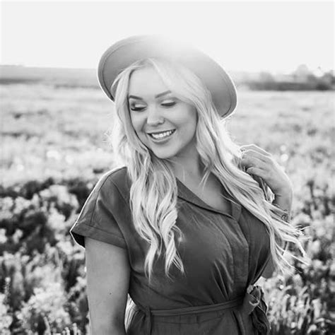 Chloe Morrins Amazon Page