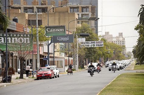 En El Primer Semestre Abrieron 31 Comercios Por Mes Pero Cerraron 20