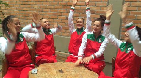 Днес нашият отбор имаше почивен ден Ръководството на делегацията треньорите Неви Катрин и