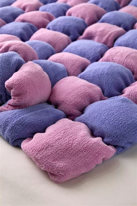 Marshmallow Cloud Fleece Throw Blanket Urban Outfitters