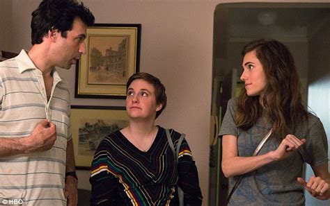 Lena Dunham Debuts Bangs And Blonde Tips With Girls Stars Daily Mail