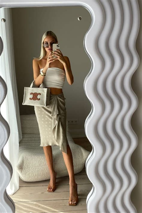 Leonie Hanne Instagram Story August 13 2023 Star Style