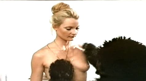 Dominique Saint Claire Nude Pics Page 5