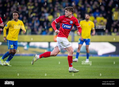 Brondby Denmark 17th March 2024 Callum Mccowatt 17 Of Silkeborg