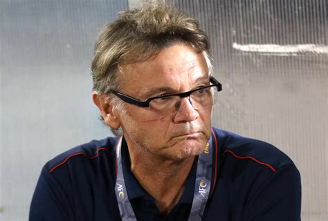 Đội tuyển Việt Nam dưới thời ông Troussier đá theo phong cách nào