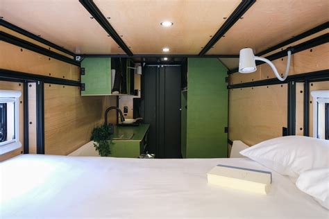 Grounded G2 Debuts As Brightdrop Based Electric Rv With 250 Mile Range