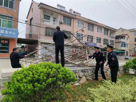 三门交通扎实开展公路沿线环境整治集中攻坚行动