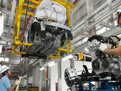 Ứng dụng của ngành cơ điện tử Máy Phay Tiện CNC