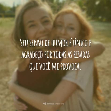 60 frases de elogios para amiga que mostram como você a admira