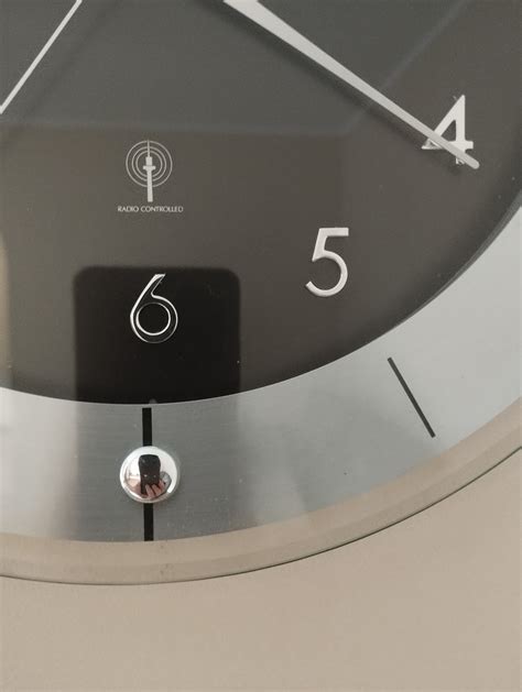 Wall Clock 5849 Ams Controlled By Radio Signal Vintage Vintage Clock