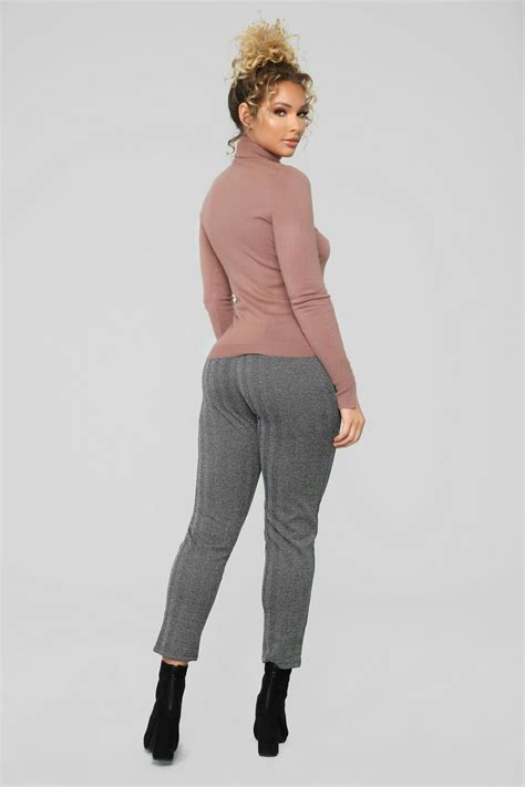 Lauren Wood Hottest Models Bellisima Turtleneck Sweater Mauve Turtle Neck Sweatpants Lolo